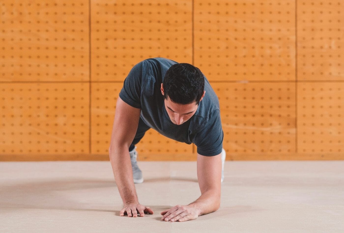 Planking Exercises for Beginners-Actionable Wellness